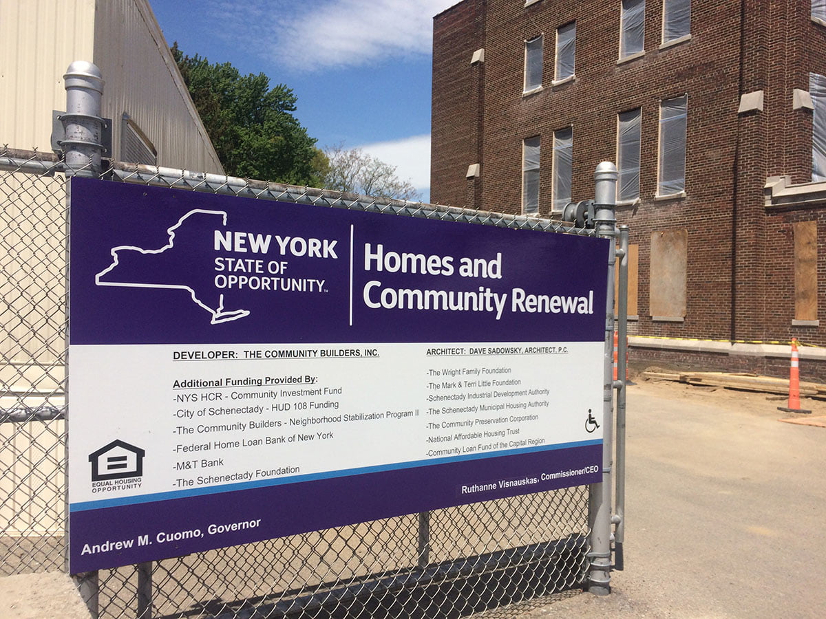 Hamilton Hill I – Hillside View - U.W Marx